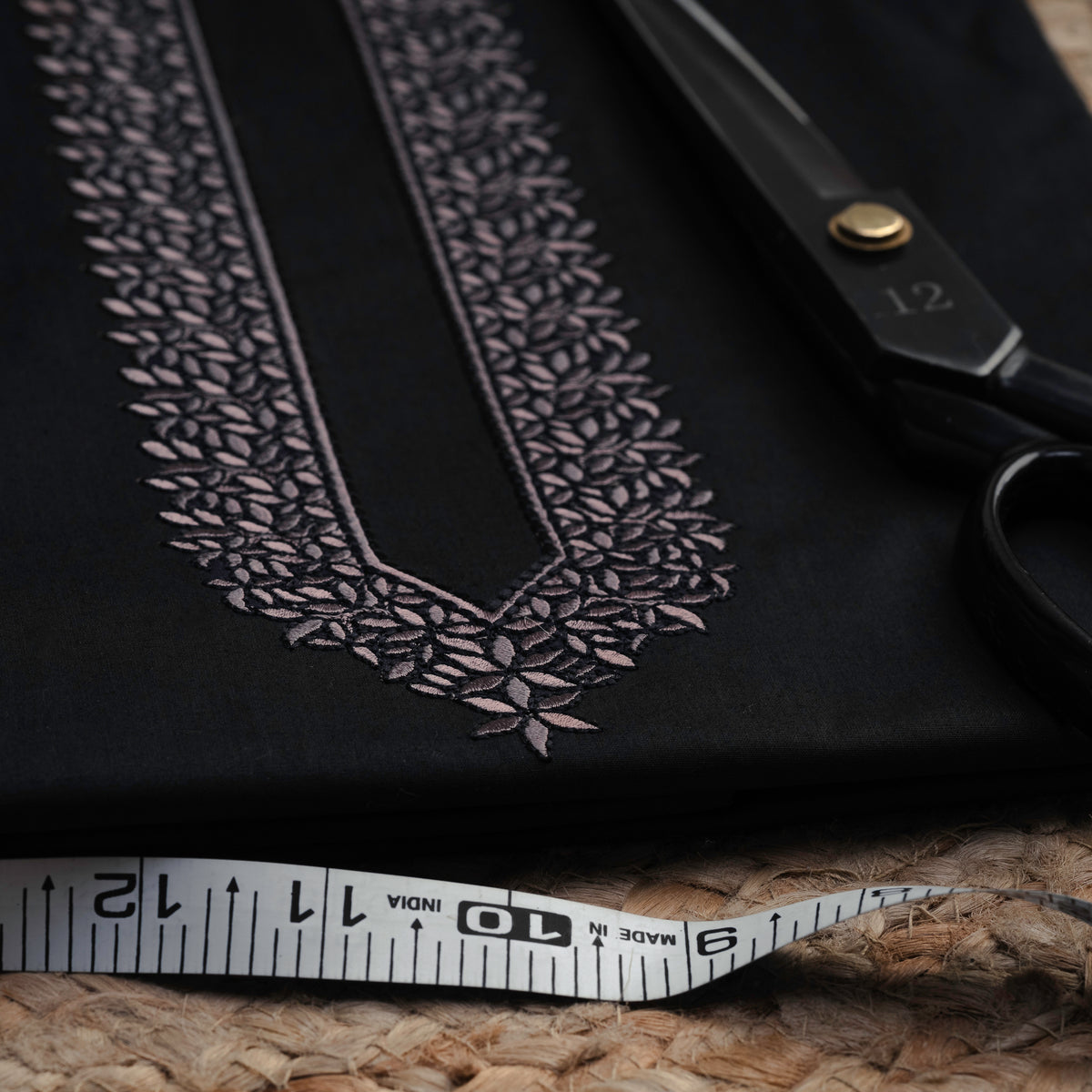 Mashroo Luxe Fabric 7.B Black